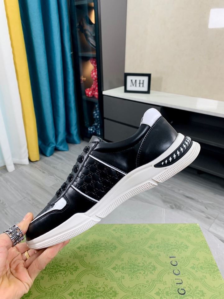 Gucci Men's GG Embossed Sneaker Chucky With Stripes Black For Men - CENBAGS